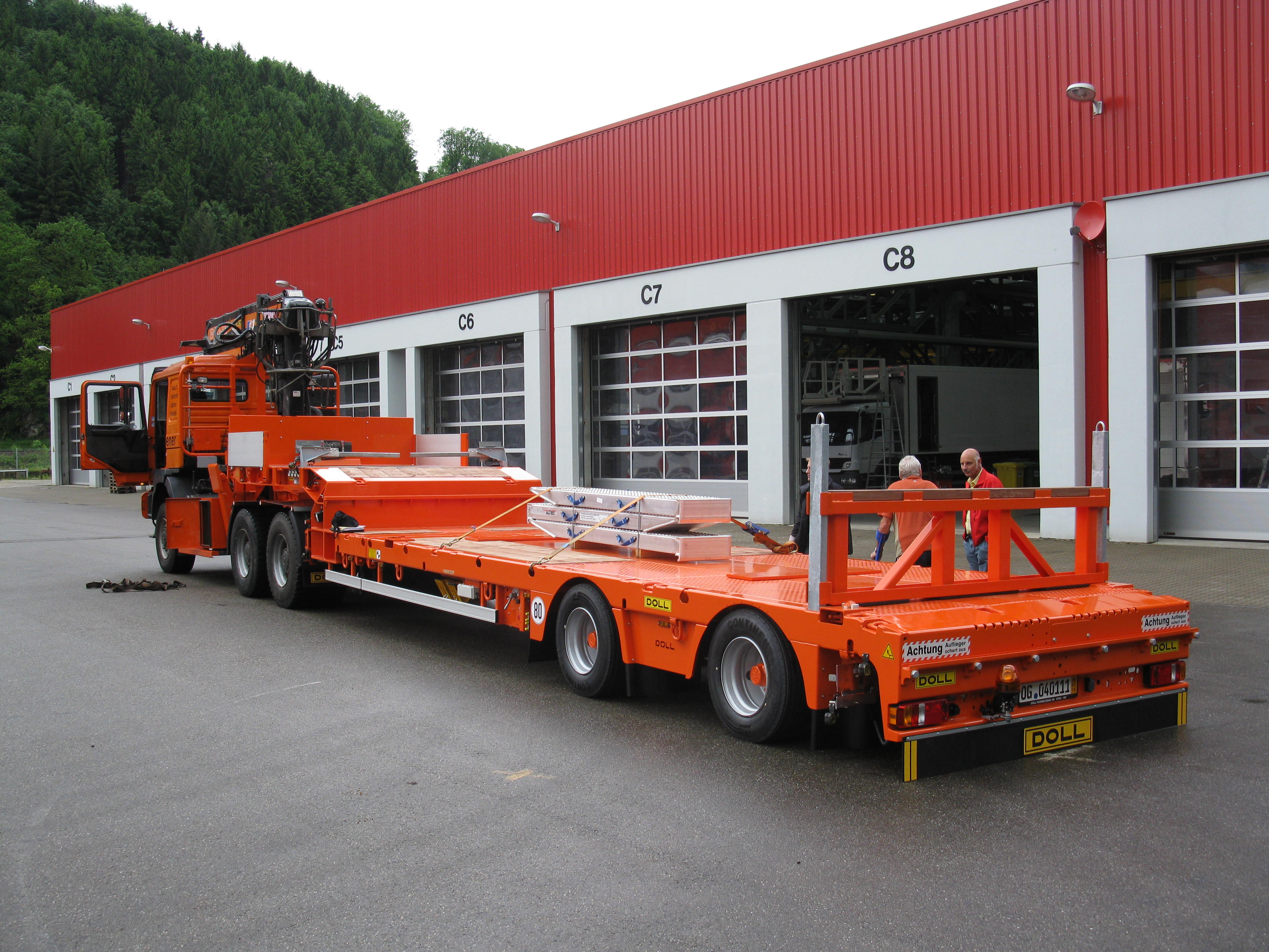 Tráilers especiales - DOLL VARIO S2H